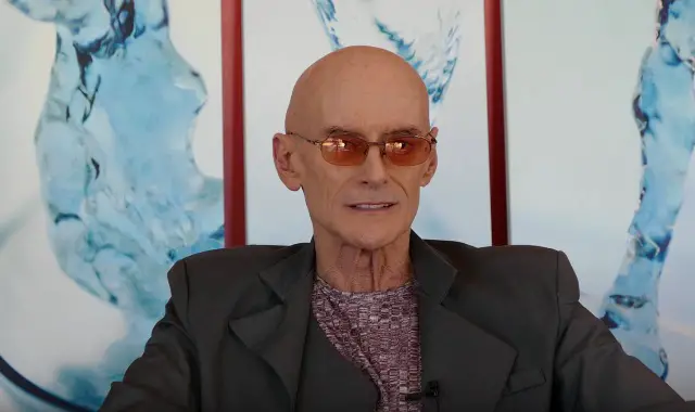 A self-absorbed Ken Wilber tells his integral story as if it were ...